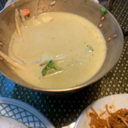 SIAM HUT THAI RESTAURANT - Updated May 2024 - 97 Photos & 132 Reviews ...
