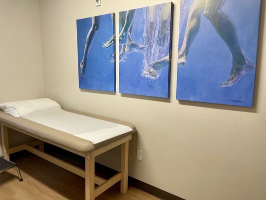 ROC EXPRESS - Updated November 2025 - 43 Photos & 95 Reviews - 555 N ...