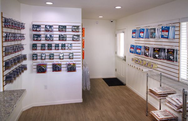 DERREL’S MINI STORAGE - Updated January 2026 - 10 Photos - 1620 ...