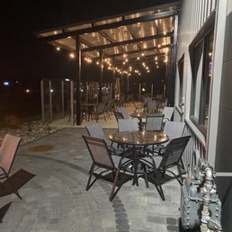 TAVERN 22 - Updated July 2025 - 23 Photos & 24 Reviews - 3401 Northern ...