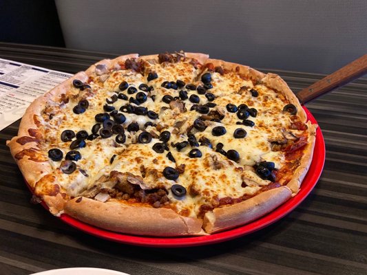MINSKY’S PIZZA - Updated October 2025 - 95 Photos & 111 Reviews - 10540 S Ridgeview Rd, Olathe ...