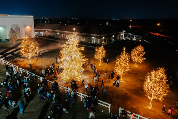 THE GROVE COMMUNITY CHURCH - Updated December 2025 - 25 Photos & 35 ...