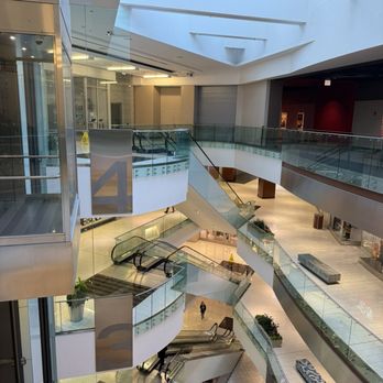 BLOCK 37 - Updated December 2025 - 137 Photos & 104 Reviews - 108 N ...