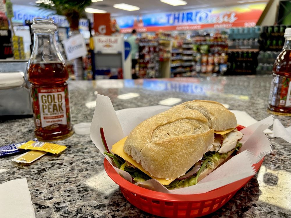 THE SANDWICH SPOT - Updated October 2024 - 15 Photos - 2002 Sierra ...