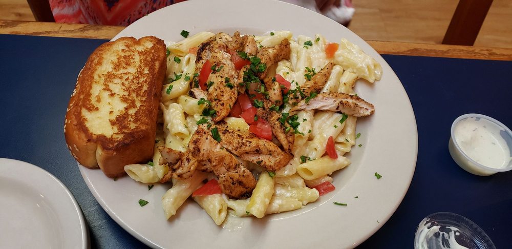 FISH N’ PIG - 70 Photos & 97 Reviews - 6420 Moseley Dixon Rd, Macon ...