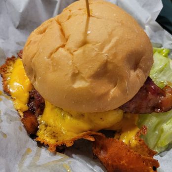 NOBBY’S - Updated June 2025 - 199 Photos & 595 Reviews - 1444 Park Ave ...