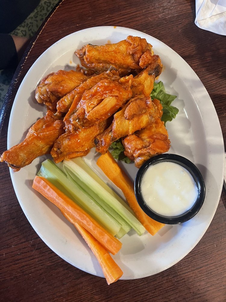 SOUTHSIDE 815 - 405 Photos & 559 Reviews - 815 S Washington St ...