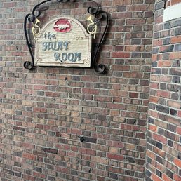 THE HUNT ROOM - Updated December 2025 - 532 Photos & 246 Reviews - 4200 ...