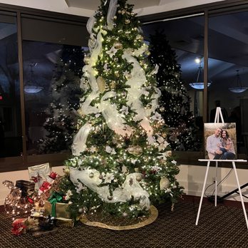 HIDDEN VALLEY COUNTRY CLUB - Updated January 2026 - 60 Photos & 21 ...