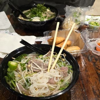 WAT DA PHO EXPRESS - Updated October 2025 - 20 Photos & 18 Reviews ...