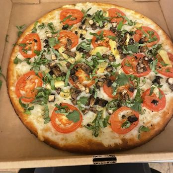 AVIATOR PIZZA & DRAFTHOUSE - Updated December 2025 - 97 Photos & 81 ...