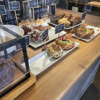 Experiment Coffee And Pastry