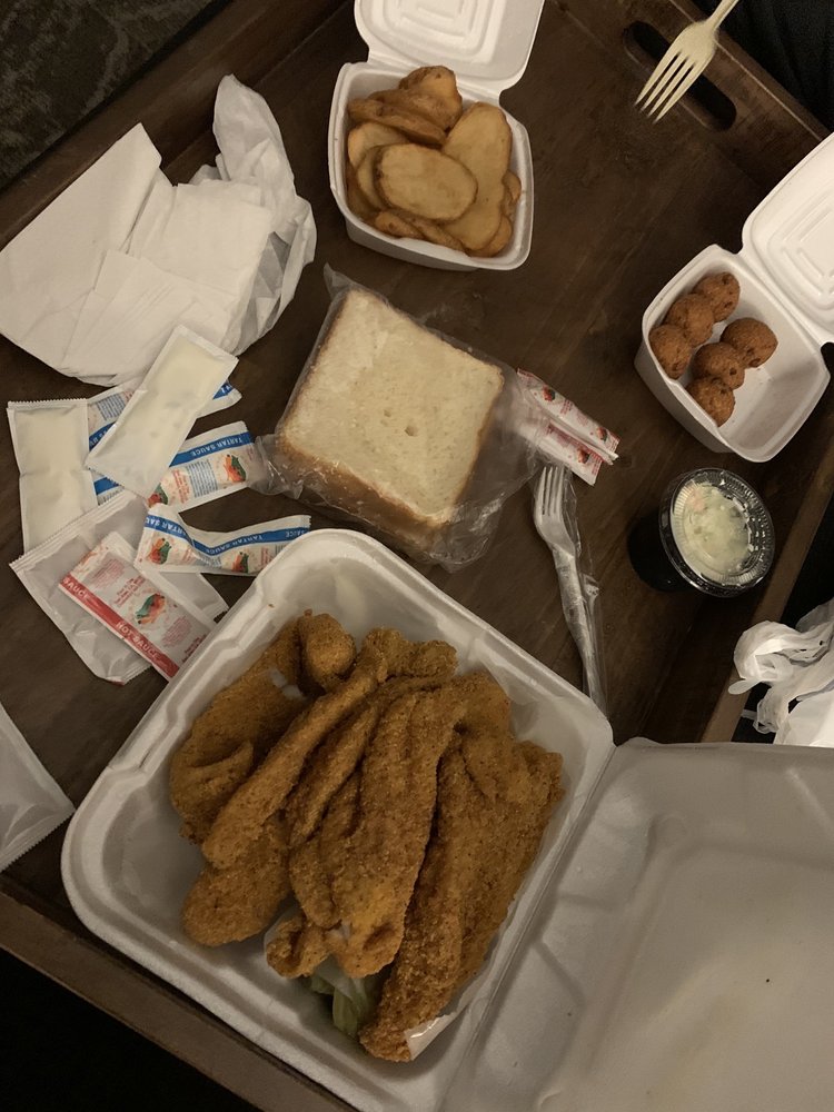 CARTERS FISH MARKET - 30 Photos & 46 Reviews - 1900 S Grand Ave E ...