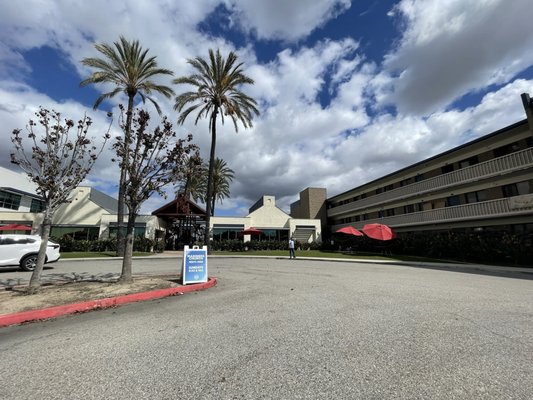 ORANGE COUNTY RESCUE MISSION - Updated December 2025 - 58 Photos & 94 ...