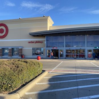 TARGET - Updated December 2025 - 40 Photos & 39 Reviews - 200 NW John ...