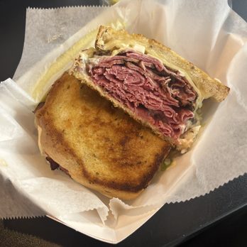 DIAMOND DELI - Updated August 2025 - 163 Photos & 321 Reviews - 378 S ...