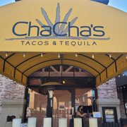 CHA CHA’S LATIN KITCHEN - 3579 Photos & 4053 Reviews - 110 W Birch St ...