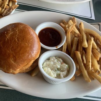 MONTGOMERY INN - THE BOATHOUSE - Updated June 2024 - 645 Photos & 718 ...