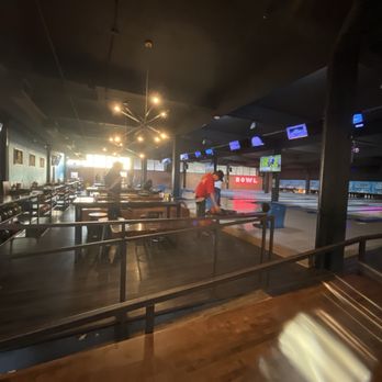 BOWLOUNGE - Updated April 2025 - 290 Photos & 331 Reviews - 167 Turtle ...