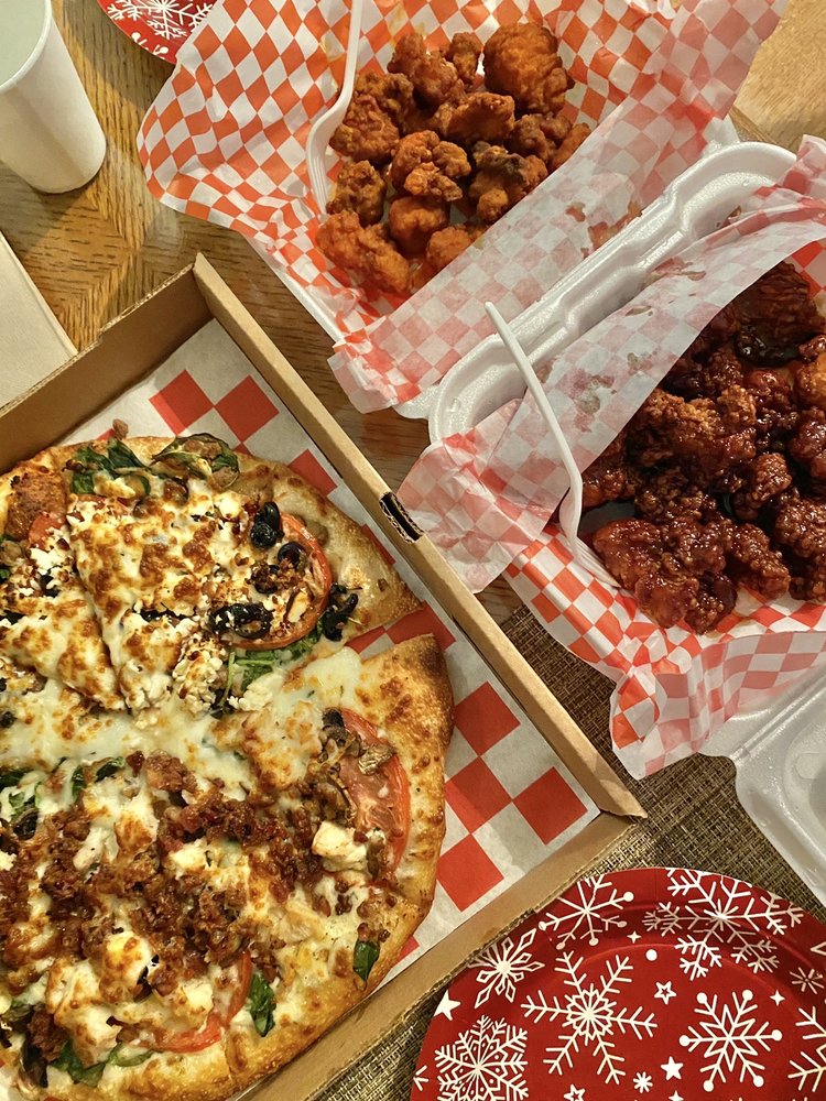 RED GENIE PIZZA - Updated August 2024 - 135 Photos & 326 Reviews - 766 ...