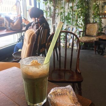 CLEOCATRA CAFE - Updated December 2025 - 13 Photos - 859 Portage Avenue ...