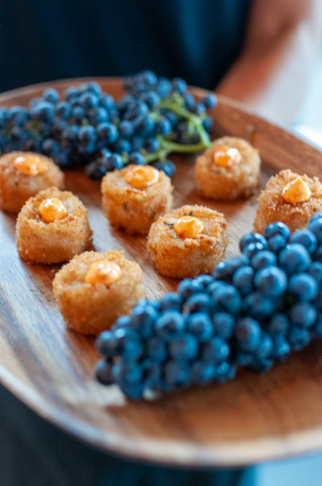 TWELVE BASKETS CATERING - 77 Photos & 60 Reviews - 11251 120th Ave NE ...