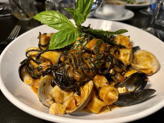 POSITANO RESTAURANT - 814 Photos & 561 Reviews - 10018 4th Ave ...