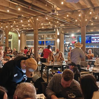 REDEMPTION BAR AND GRILL - Updated December 2025 - 291 Photos & 224 ...