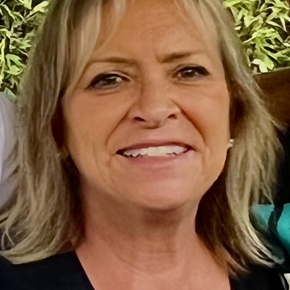 Christine Angulo's Instagram, Twitter & Facebook on IDCrawl