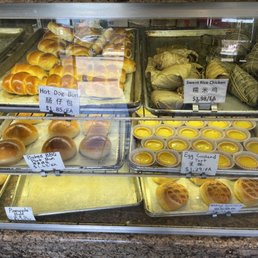 LONG’S FAMILY PASTRY - Updated December 2025 - 1228 Photos & 532 ...