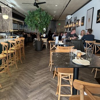 PEARL KITCHEN & COCKTAILS - Updated October 2025 - 94 Photos & 31 ...