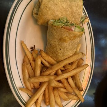 PINOCCHIO’S BAR & GRILL - Updated July 2025 - 242 Photos & 269 Reviews ...