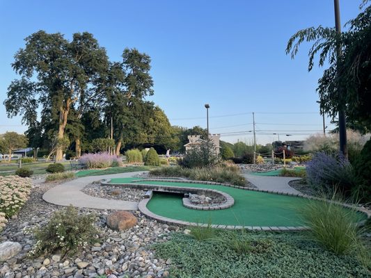 CASTLE MINI GOLF - Updated December 2025 - 7354 West Lake Rd, Fairview ...