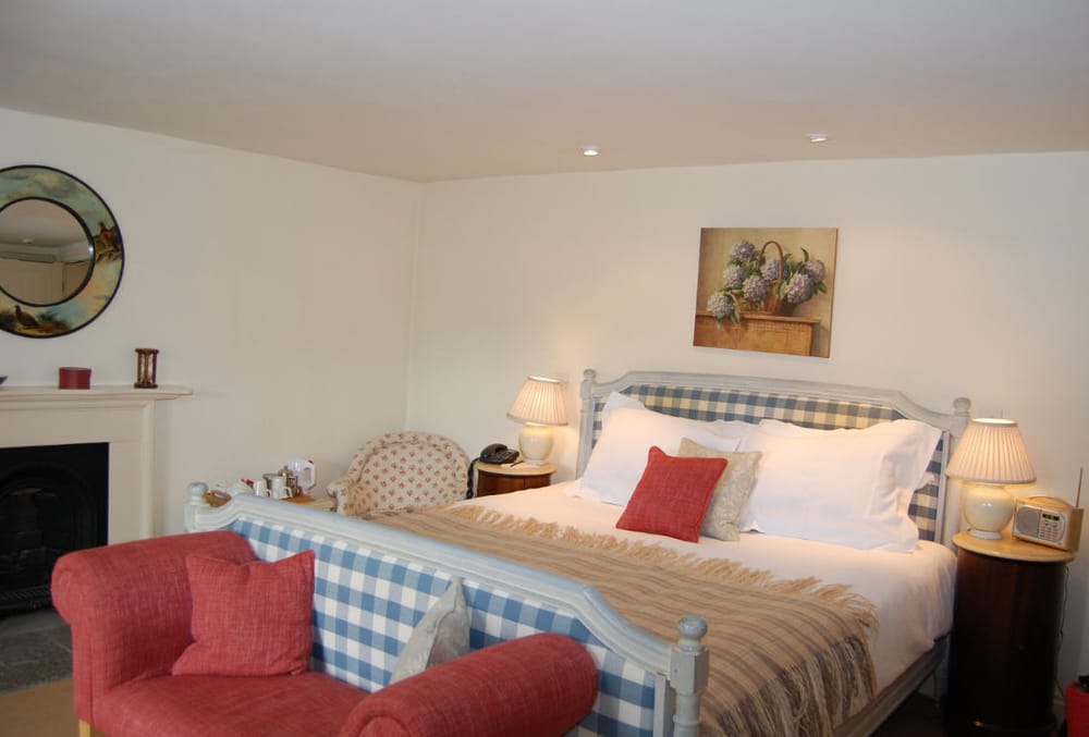 THE BELL AT SKENFRITH - 18 Photos - Skenfrith, Monmouth, United Kingdom ...