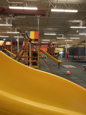 RUN JUMP-N-PLAY - Updated October 2025 - 55 Photos & 80 Reviews - 5897 ...