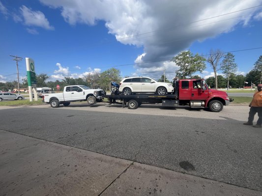 IRON GEAR TOWING AND RECOVERY - Updated April 2026 - 18 Photos - 2372 N ...