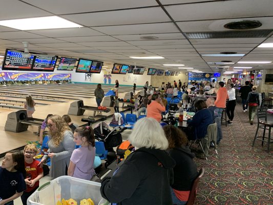 GILMORE LANES - Updated October 2025 - 11 Photos & 12 Reviews - 5595 Dixie Hwy, Fairfield, Ohio ...