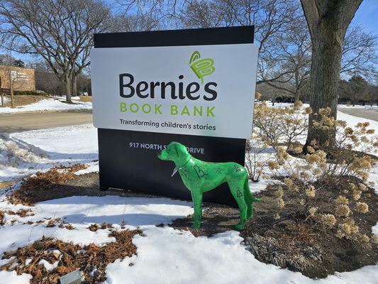 BERNIE’S BOOK BANK - Updated November 2025 - 79 Photos & 13 Reviews ...