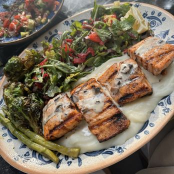 PERA BISTRO - Updated January 2025 - 104 Photos & 39 Reviews - 1193 ...