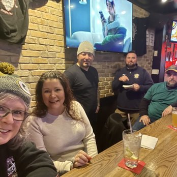 KNUCKLEHEAD PUB - Updated June 2025 - 24 Photos & 36 Reviews - 100 ...