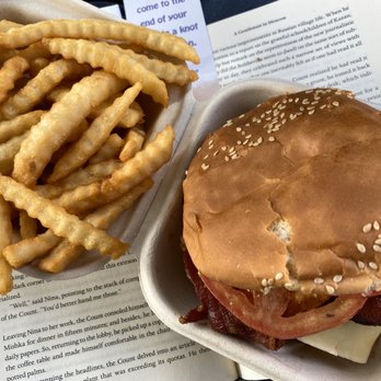 TOLLY-HO - 125 Photos & 215 Reviews - 606 S Broadway, Lexington ...