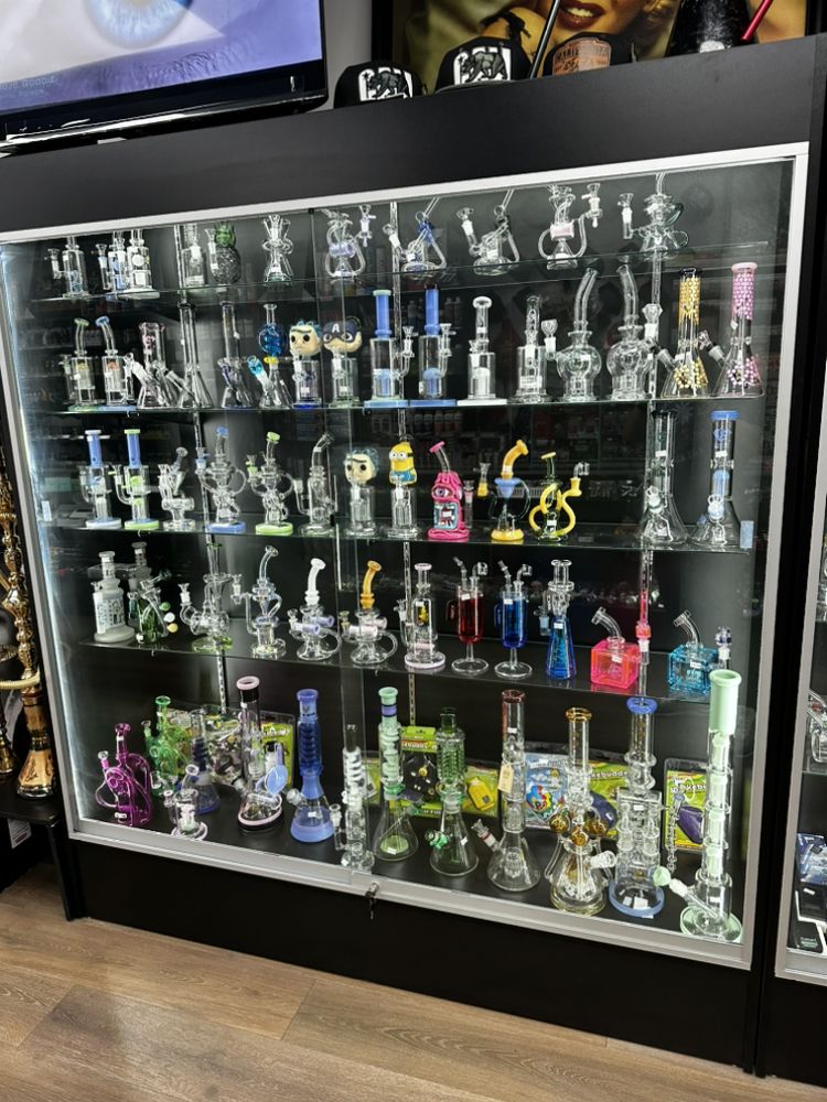EL BABA SMOKE SHOP & VAPE - Updated April 2024 - 24 Photos - 12430 ...