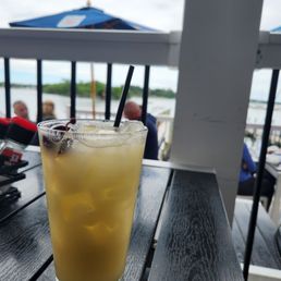 THE LIGHTHOUSE RESTAURANT & DOCK BAR - Updated December 2025 - 571 ...