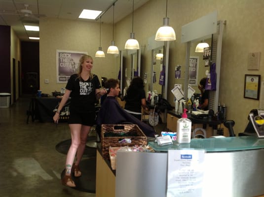 SUPERCUTS - Updated November 2025 - 10 Photos & 47 Reviews - 78995 ...