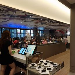 SPRING SUSHI - Updated October 2025 - 466 Photos & 401 Reviews - 10 ...