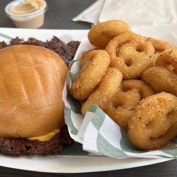 SMILEYS BURGER CLUB - Updated April 2025 - 67 Photos & 46 Reviews - 310 ...