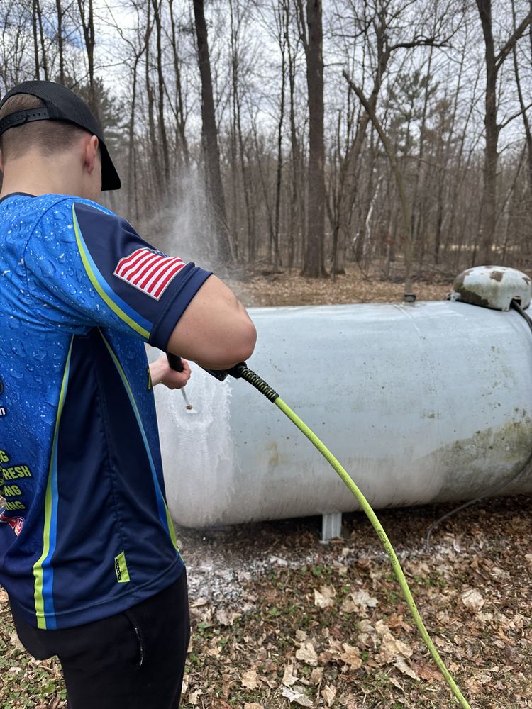 SPLASH AND SHINE PRESSURE WASHING - Updated July 2025 - Request a Quote ...