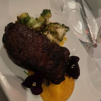 RUSSELL’S STEAKS CHOPS & MORE - Updated June 2024 - 726 Photos & 497 ...