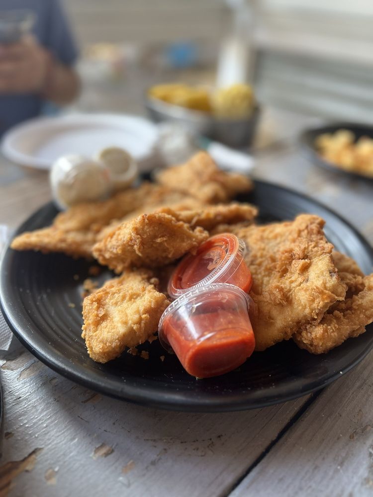 FLYING FISH BAR & GRILL - Updated December 2025 - 159 Photos & 259 ...