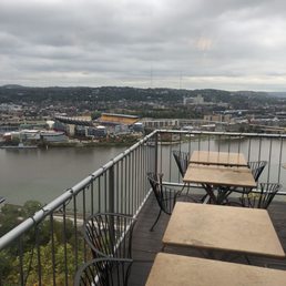 GRANDVIEW SALOON - Updated July 2025 - 261 Photos & 330 Reviews - 1212 ...